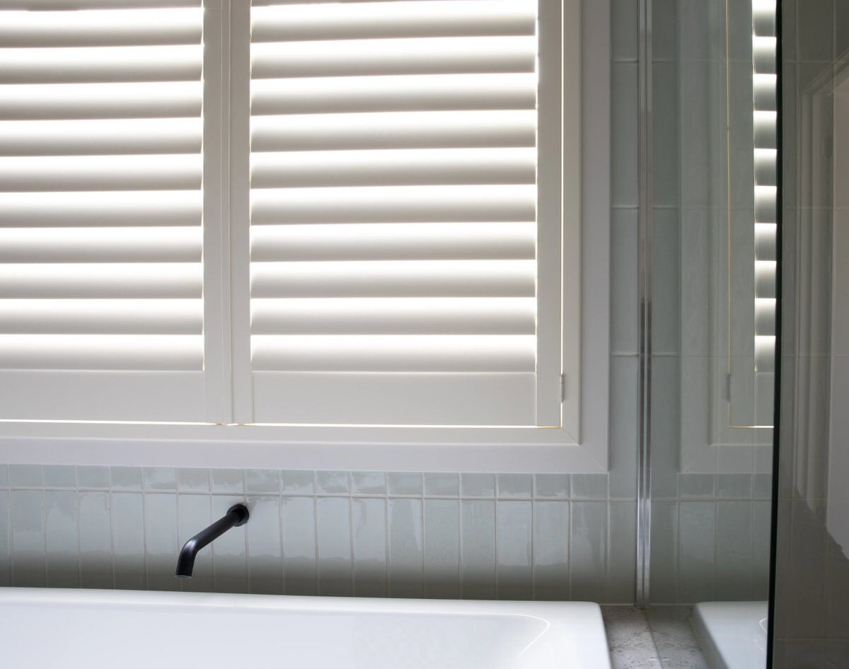 Shutter D-Moulds